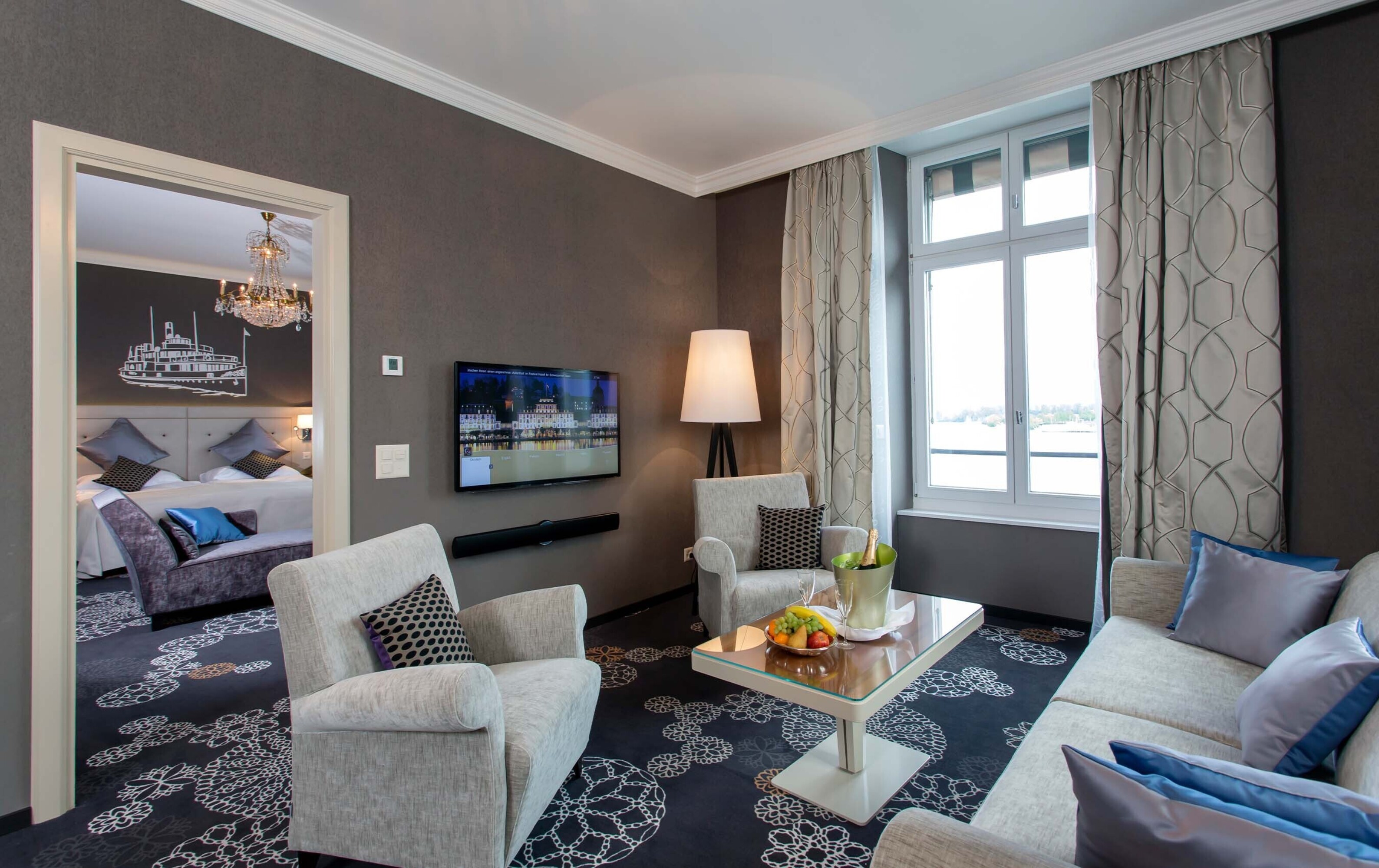 Hotel Schweizerhof Luzern: Lucerne Luxury Suite at the Hotel ...
